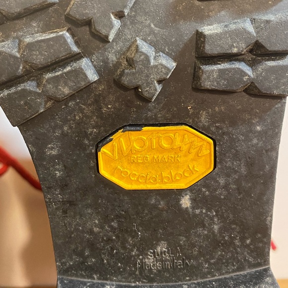 Vibram | Shoes | Vintage Vibram Roccia Block Mountaineering Boots ...